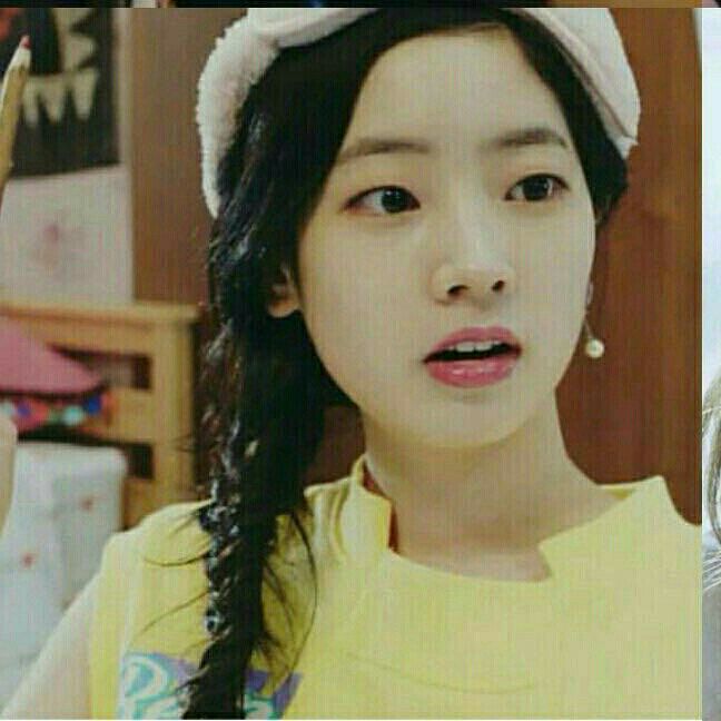 TWICE [Community]:CHOEAEDOL - Hottest kpop idol community