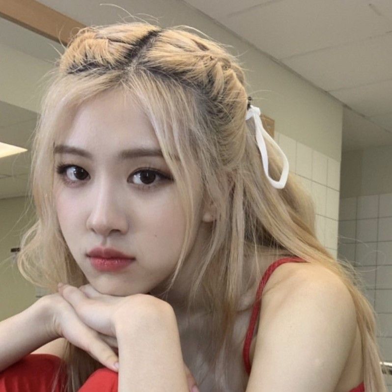 BLACKPINK [Community]:CHOEAEDOL - Hottest kpop idol community