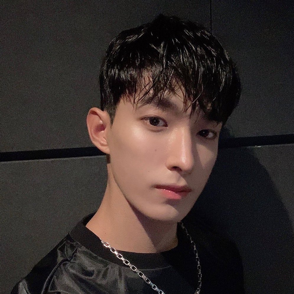 The Best Main Vocalist:CHOEAEDOL - Hottest idol community